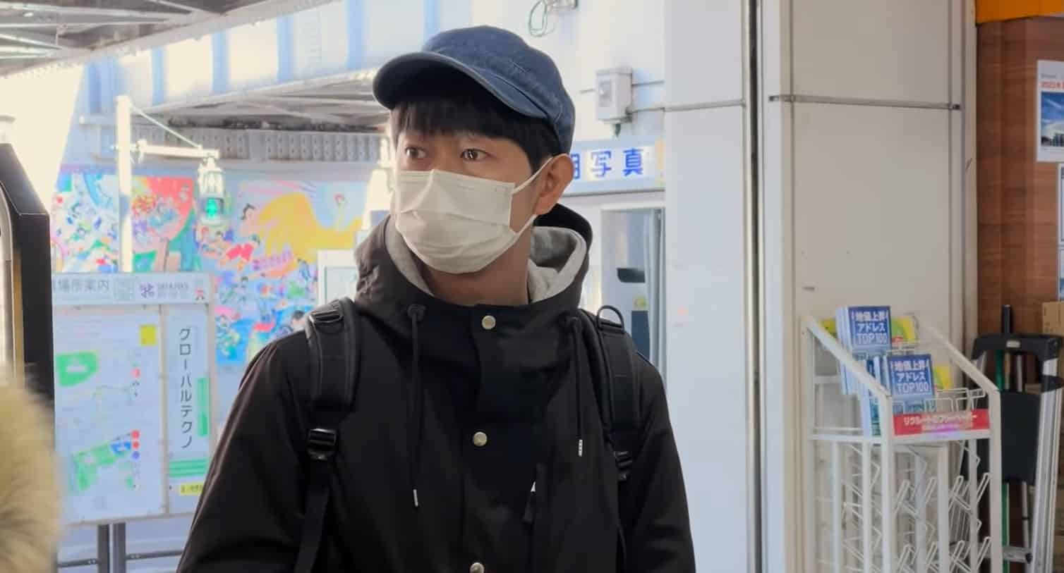 This guy gets paid to do nothing. Literally - MediaFeed